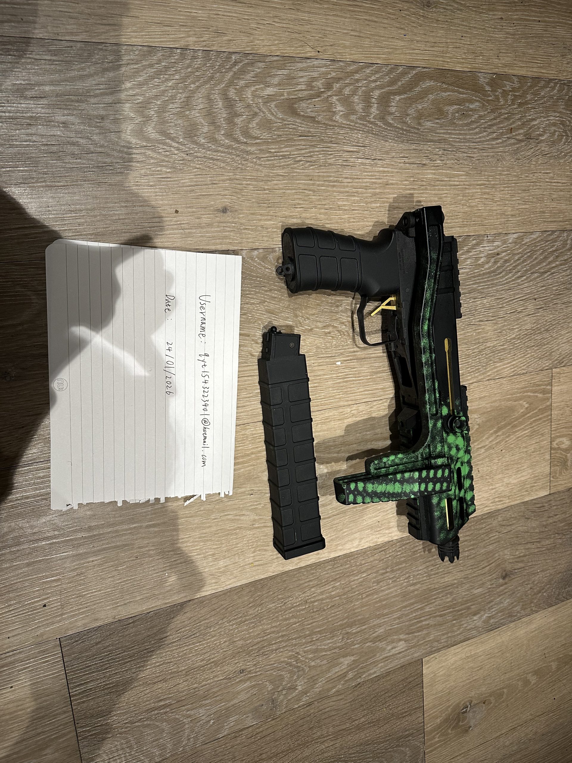 Tokyo Marui Vz. 61 Scorpion Mod AEP, Mod.M - Prefired